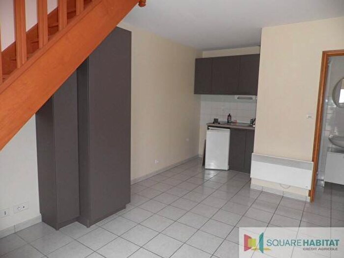 Appartement à louer - Tournelle-Saint Gervais-Plattes, Auxerre - 2 pièces - 1 chambre