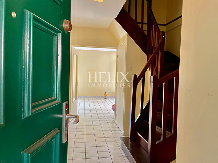 Maison à vendre - Le Vésinet, République - 7 pièces - 5 chambres