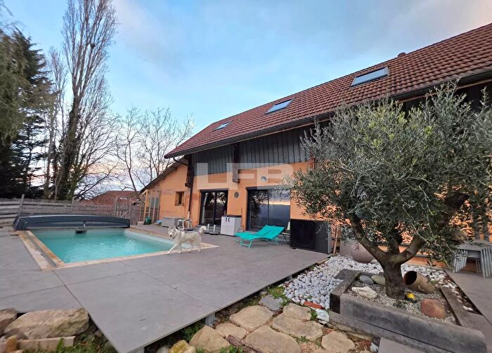 Maison à vendre - Annecy - 8 pièces - 5 chambres