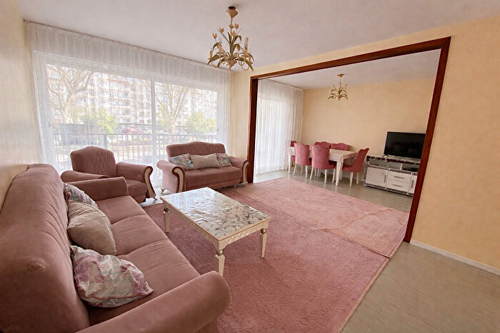 Appartement 4 pièces à vendre - Melun, Saint-Liesne