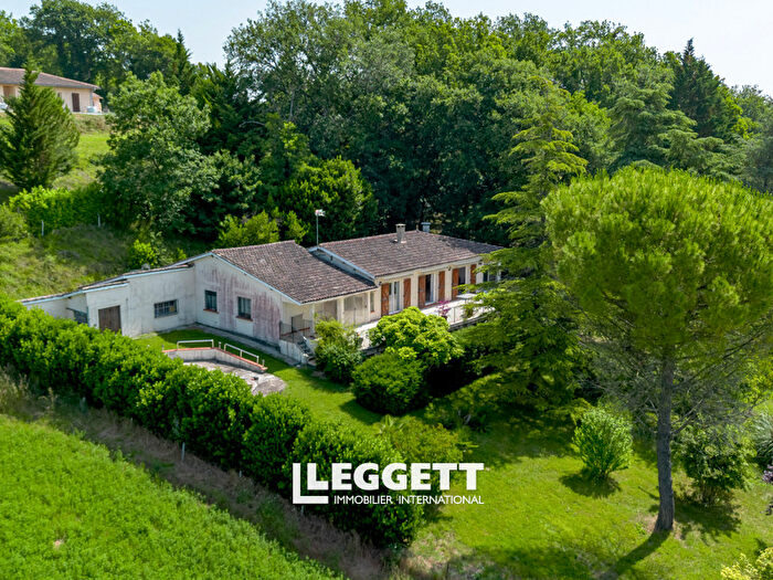 Maison à vendre - Castelnau-Montratier - 5 pièces - 3 chambres