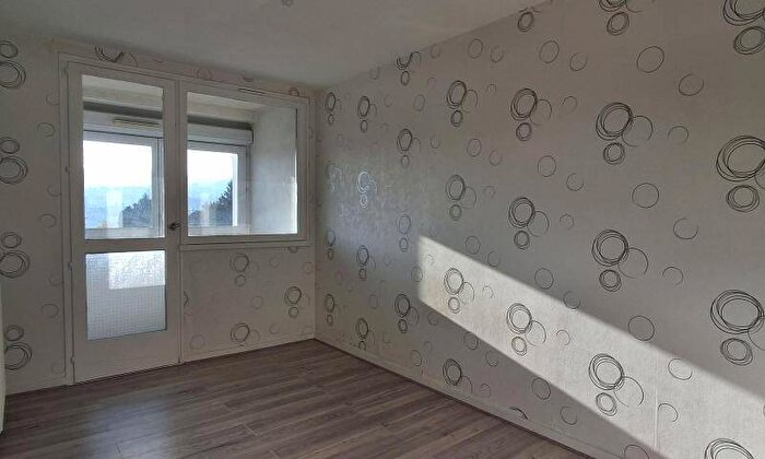 Fraisses - Appartement 4 pièces à louer