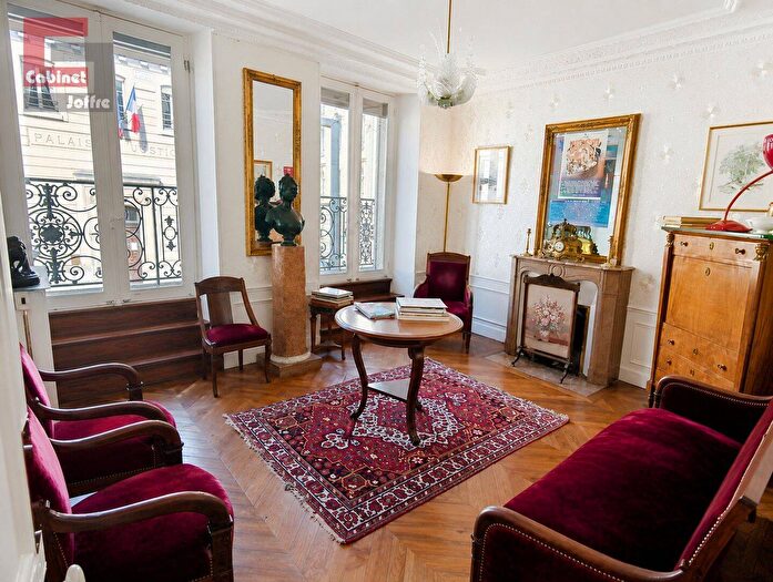 Fontainebleau : Appartement 4 pièces à louer