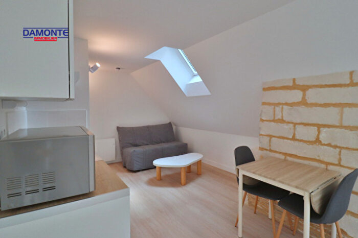 Appartement 1 pièce à louer à Troyes, Cathédrale