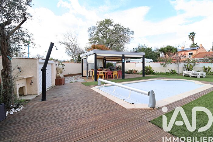 Maison à vendre - Saint-Cyprien, Le Rapatel, Las Planas - 7 pièces - 6 chambres