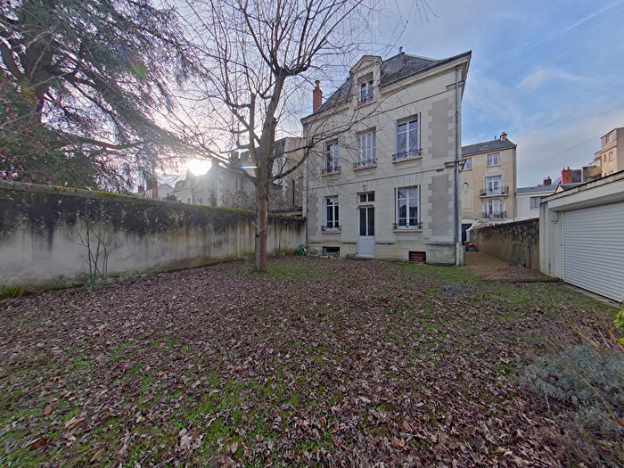 Maison à vendre - Tours, Lakanal, Strasbourg - 6 pièces - 5 chambres