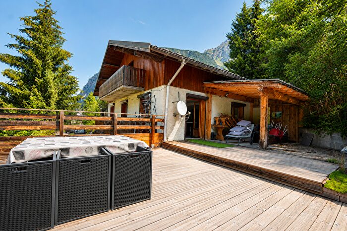 Pralognan-la-Vanoise : Maison 8 pièces à vendre