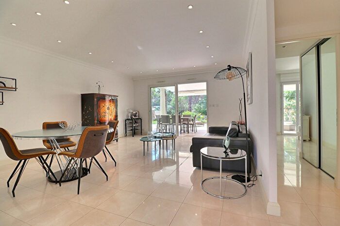 Appartement à vendre - Saint-Raphaël, Valescure, Vaulongue - 3 pièces - 2 chambres