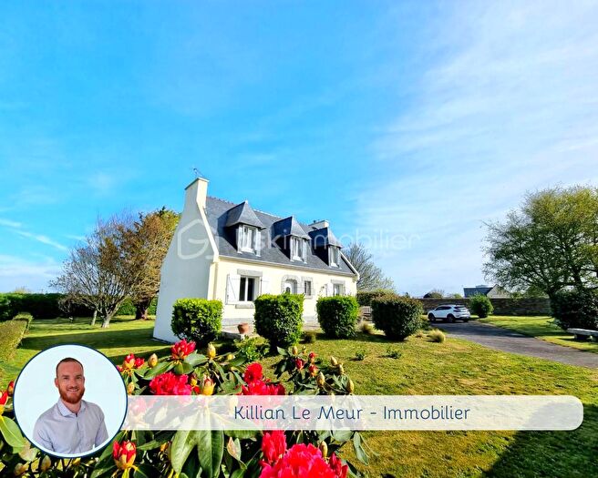 Maison à vendre - Plonéour-Lanvern - 5 pièces - 4 chambres
