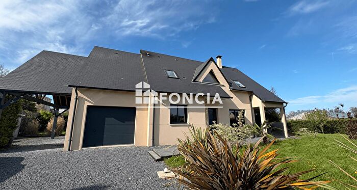Saint-Pierre-sur-Dives : Maison 6 pièces à vendre