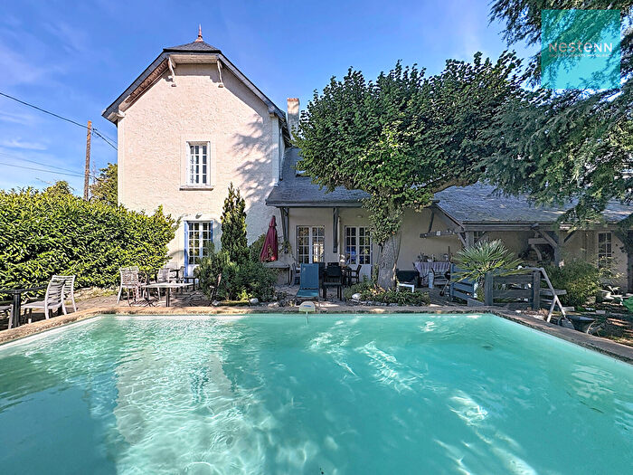 Maison à vendre - Amboise, Centre-ville - 14 pièces - 9 chambres