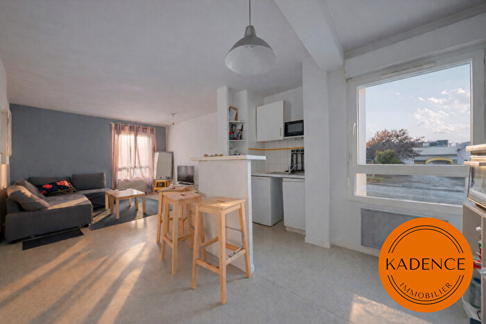 Appartement à vendre - Quartiers Nord-Est, Les Longs Champs - 2 pièces - 1 chambre