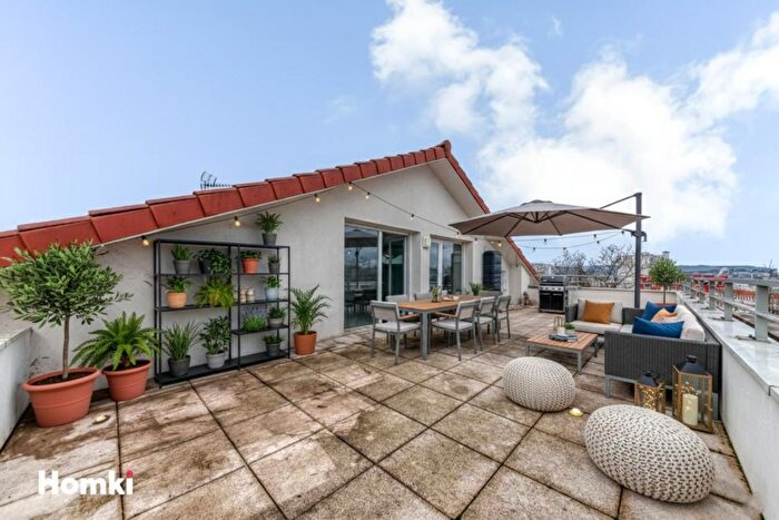 Appartement à vendre - Vénissieux, Jules Guesde - 4 pièces - 3 chambres