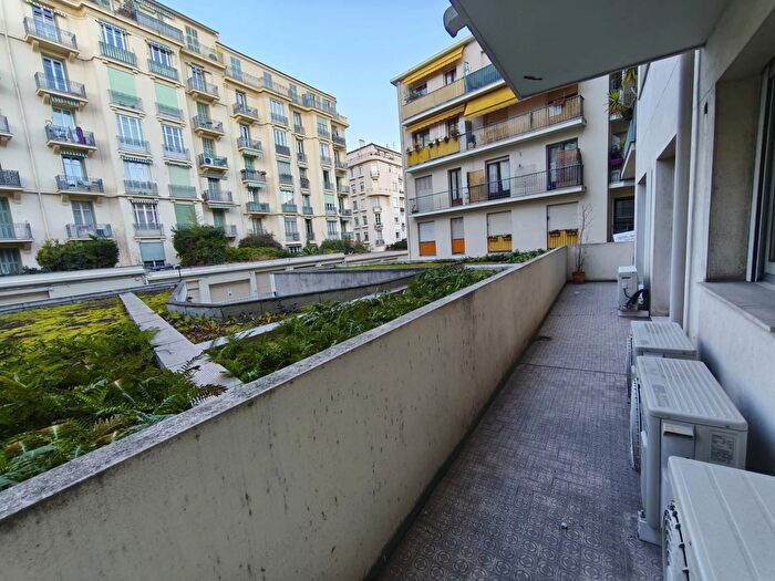 Appartement 3 pièces à vendre - Nice, Parc Impérial, Le Piol