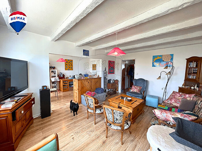 Appartement à vendre - Riedisheim, Sud - 4 pièces - 2 chambres