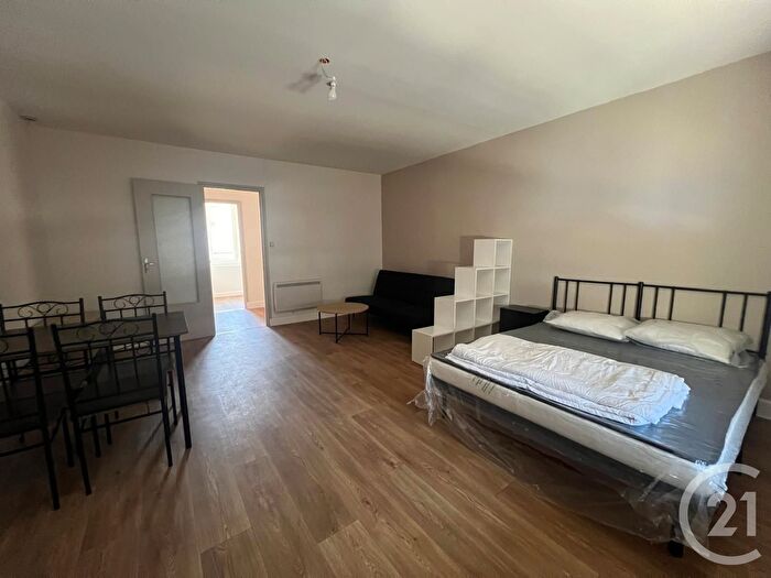 Montluçon, Centre-ville, Les Forges : Appartement 1 pièce à louer