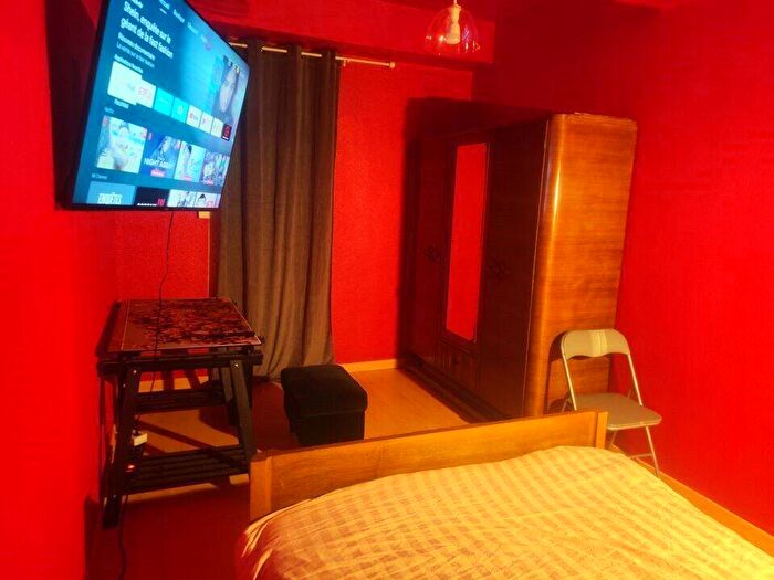 Appartement à louer - Nord, Saint-Laurent-de-la-Salanque - 1 pièce