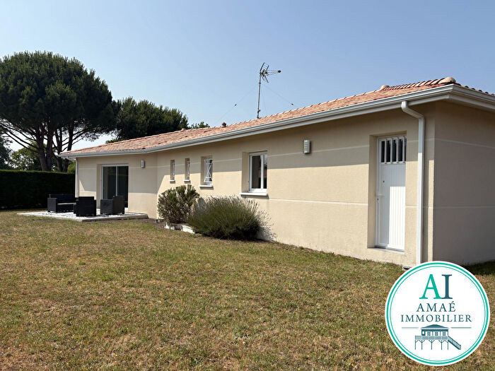 Maison à vendre - Arès - 4 pièces - 3 chambres