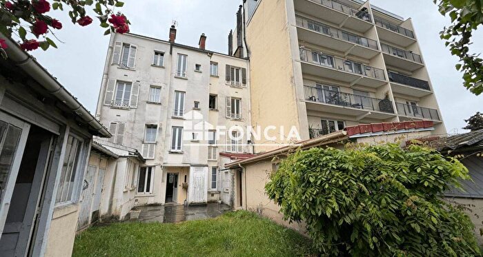 Appartement 2 pièces à Jules Lamant et Ses Fils, Neuilly-sur-Marne, à louer