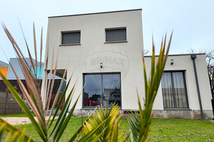 Maison à vendre - Orléans, La Source Université, Parc Floral - 4 pièces - 3 chambres