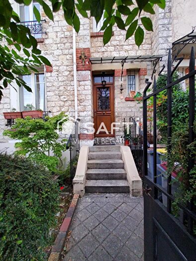 Fontainebleau, Plaine de la Chambre - Maison 5 pièces à vendre