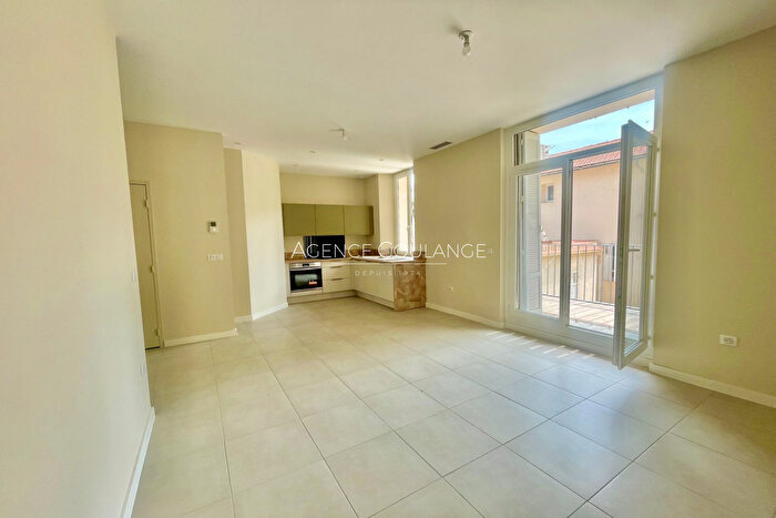 Appartement à vendre - Marseille e  - 3 pièces - 2 chambres