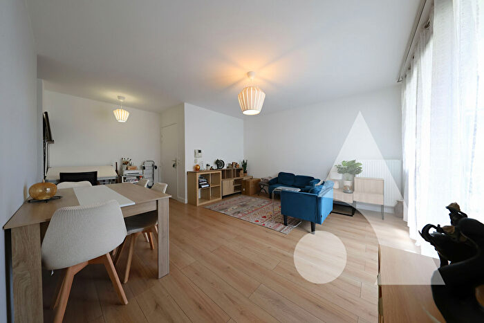 Appartement à vendre - Corbeil-Essonnes, Montconseil - 2 pièces - 1 chambre