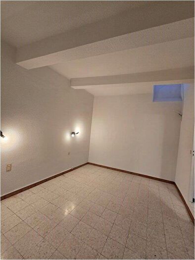 Appartement à louer - Allées Paul Riquet, Beziers - 3 pièces - 1 chambre