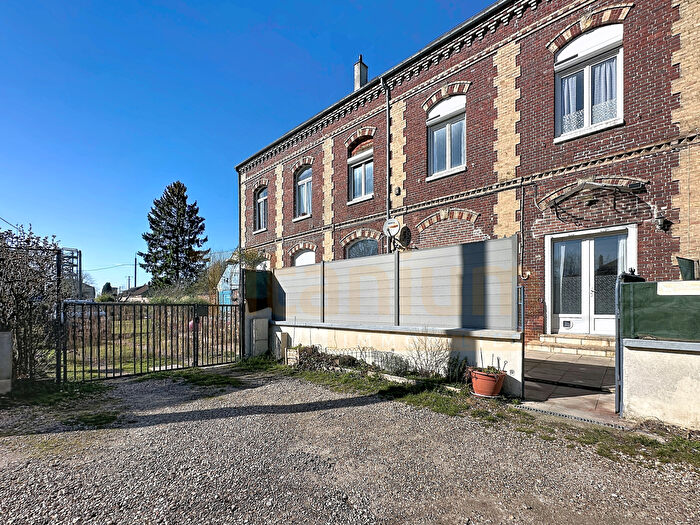 Maison à vendre - Étrépagny - 3 pièces - 2 chambres
