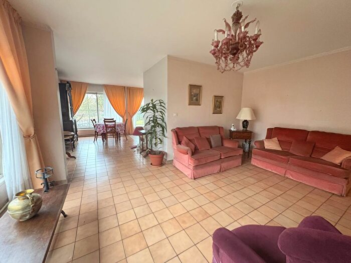 Appartement à vendre - Brunoy, Centre-ville - 5 pièces - 2 chambres