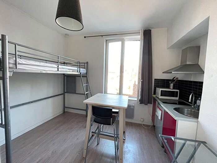 Appartement 1 pièce à Wazemmes, Lille, à louer