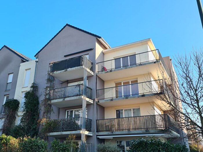 Appartement à vendre - Chevigny-Saint-Sauveur - 3 pièces - 2 chambres