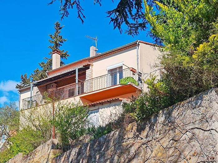 Maison à louer - La Verdière - 3 pièces - 2 chambres