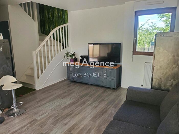 Appartement 4 pièces à Saint-Jacques-de-la-Lande, à vendre