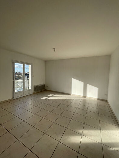 Appartement à louer - Fleury-les-Aubrais, Gare, Bannier, Bustière, Dessaux - 2 pièces - 1 chambre