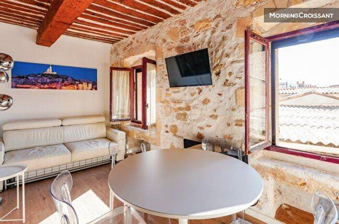 Hôtel de Ville, Marseille 2ème arrondissement - Appartement 2 pièces à louer