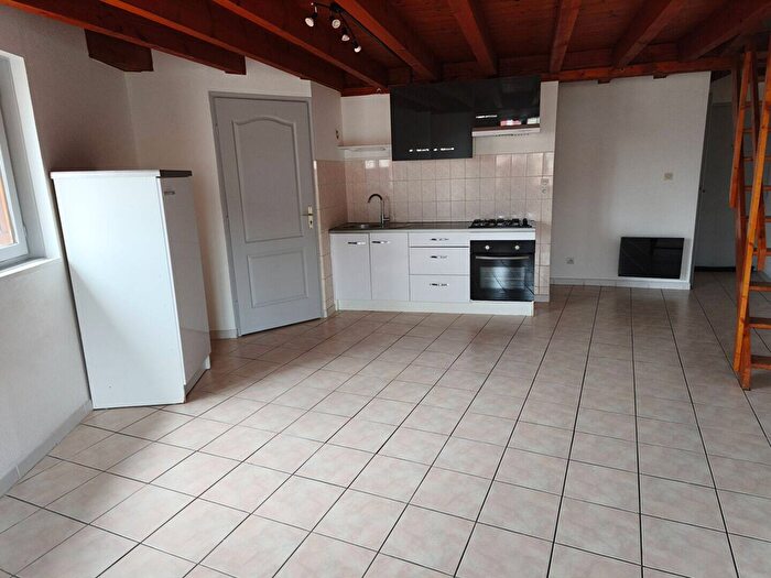 Appartement à louer - Champfleuri, Bourgoin-Jallieu - 3 pièces - 2 chambres