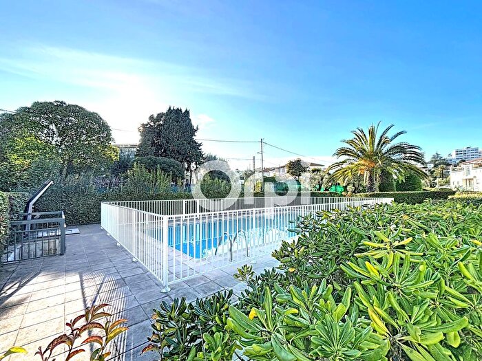 Appartement à vendre - Antibes, Antibes-les-Pins, Trianon, Le Fournel, Peyregoue - 1 pièce