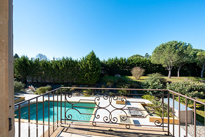 Maison à vendre - Labastide-Saint-Sernin - 7 pièces - 6 chambres