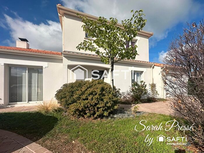 Le Loroux-Bottereau : Maison 4 pièces à vendre
