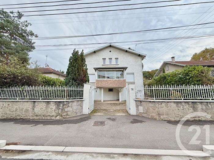 Maison à vendre - Saint-Genis-Laval, Collonges - 5 pièces - 3 chambres