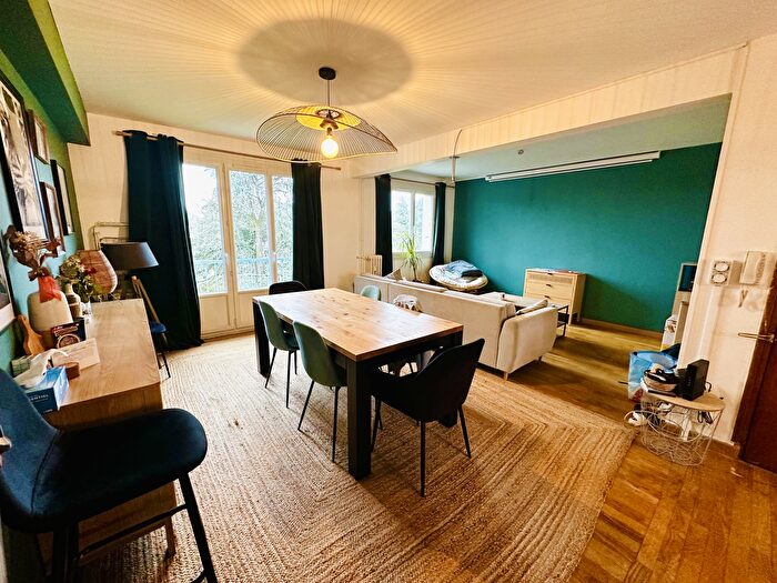 Appartement à vendre - Saint-Jacques-de-la-Lande - 3 pièces - 2 chambres
