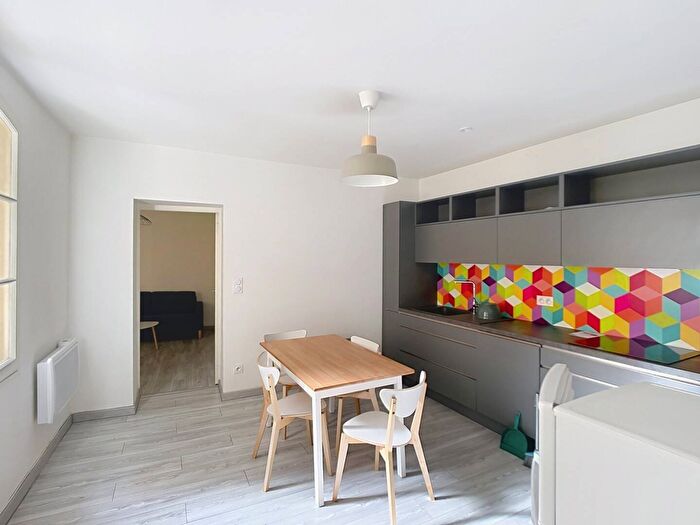 Appartement à louer - La Balance-Palais des Papes, Avignon - 2 pièces - 1 chambre