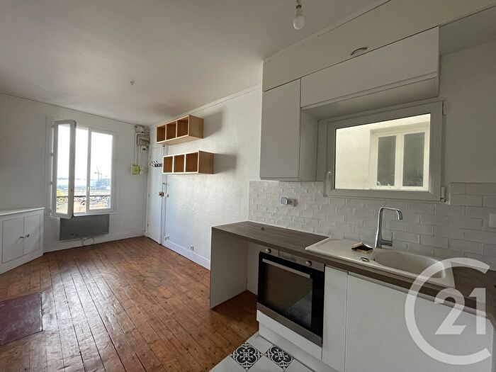 Appartement à louer - Ivry-sur-Seine, Louis Bertrand, Mirabeau, Semard - 2 pièces - 1 chambre