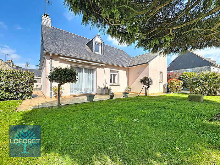 Louvigné-du-Désert : Maison 4 pièces à vendre