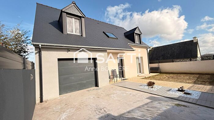 Maison à vendre - Plénée-Jugon - 6 pièces - 5 chambres