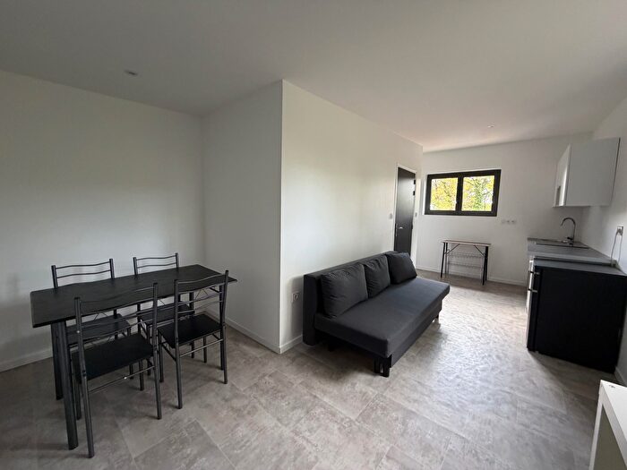 Appartement à louer - Plomeur - 1 pièce