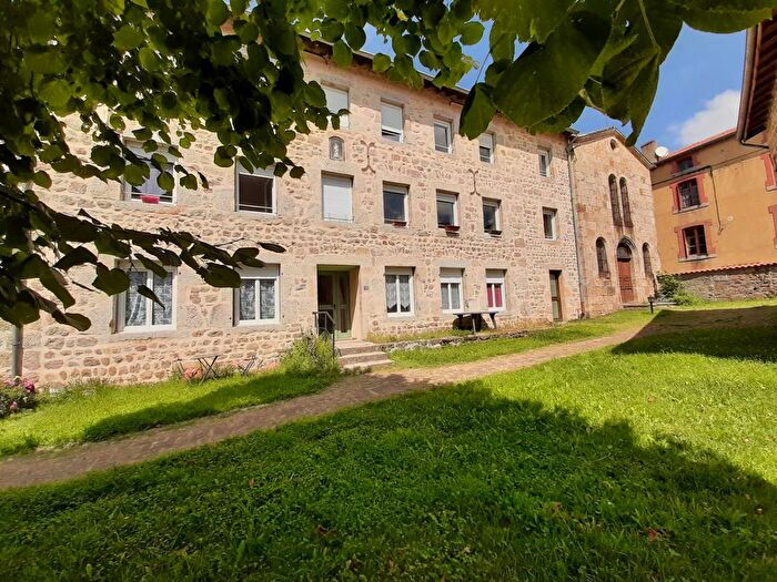 Appartement à louer - Apinac - 4 pièces - 2 chambres