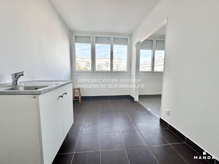 Appartement 5 pièces à louer - Terrasses-Calmette, Orly
