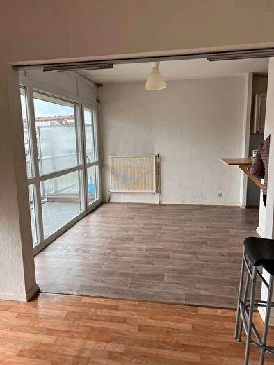 Appartement à louer - Thionville - 2 pièces - 1 chambre